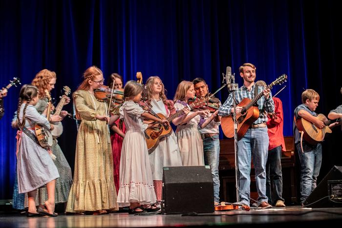An Evening of Old Time Buckdancing & Southern Mountain Music ft. Thomas ...