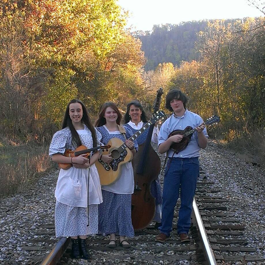 Homecoming Hootenanny in Mountain View - Checkout