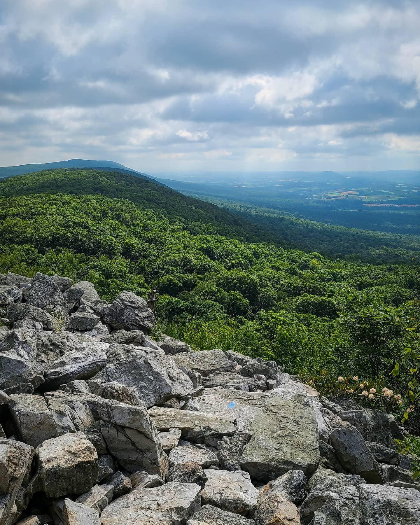 Appalachian Geology: Legacy of Hawk Mountain Landscape in Kempton ...