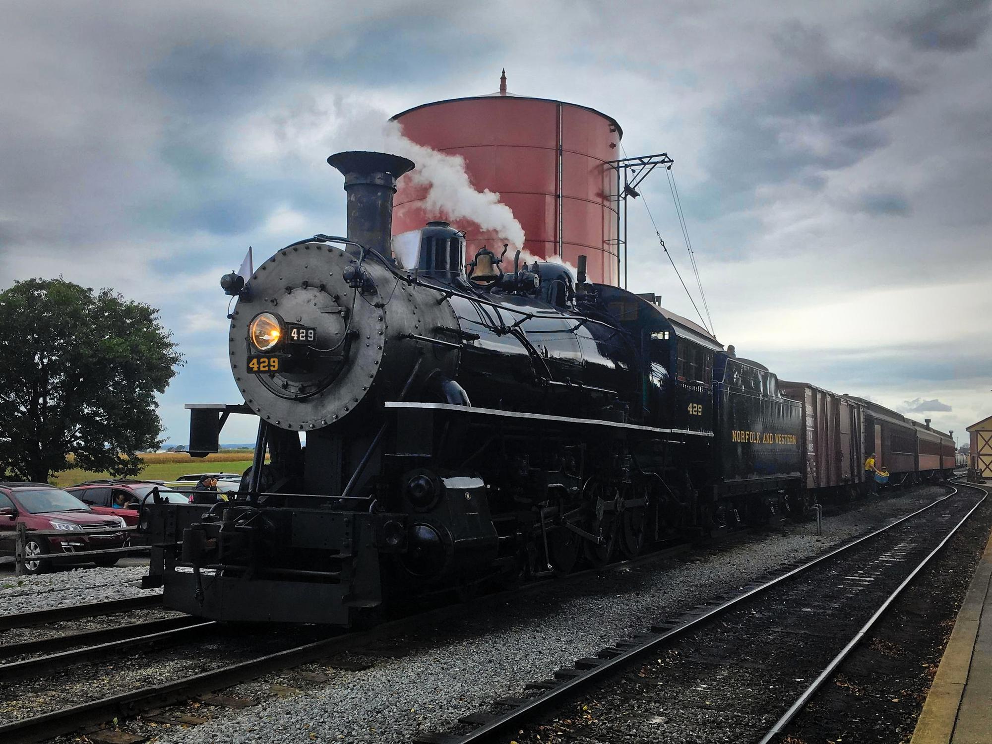 Strasburg Rail Road: N&W 429 Link Museum x Dynamo Productions in Ronks ...